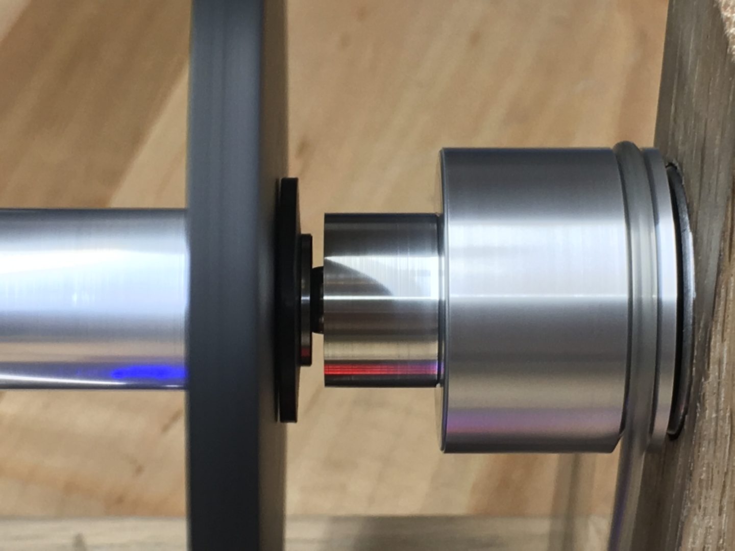 Front aluminum Shaft Pivot – ewespin.com